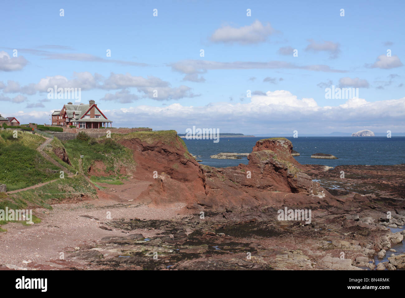Dunbar coastline hi-res stock photography and images - Alamy