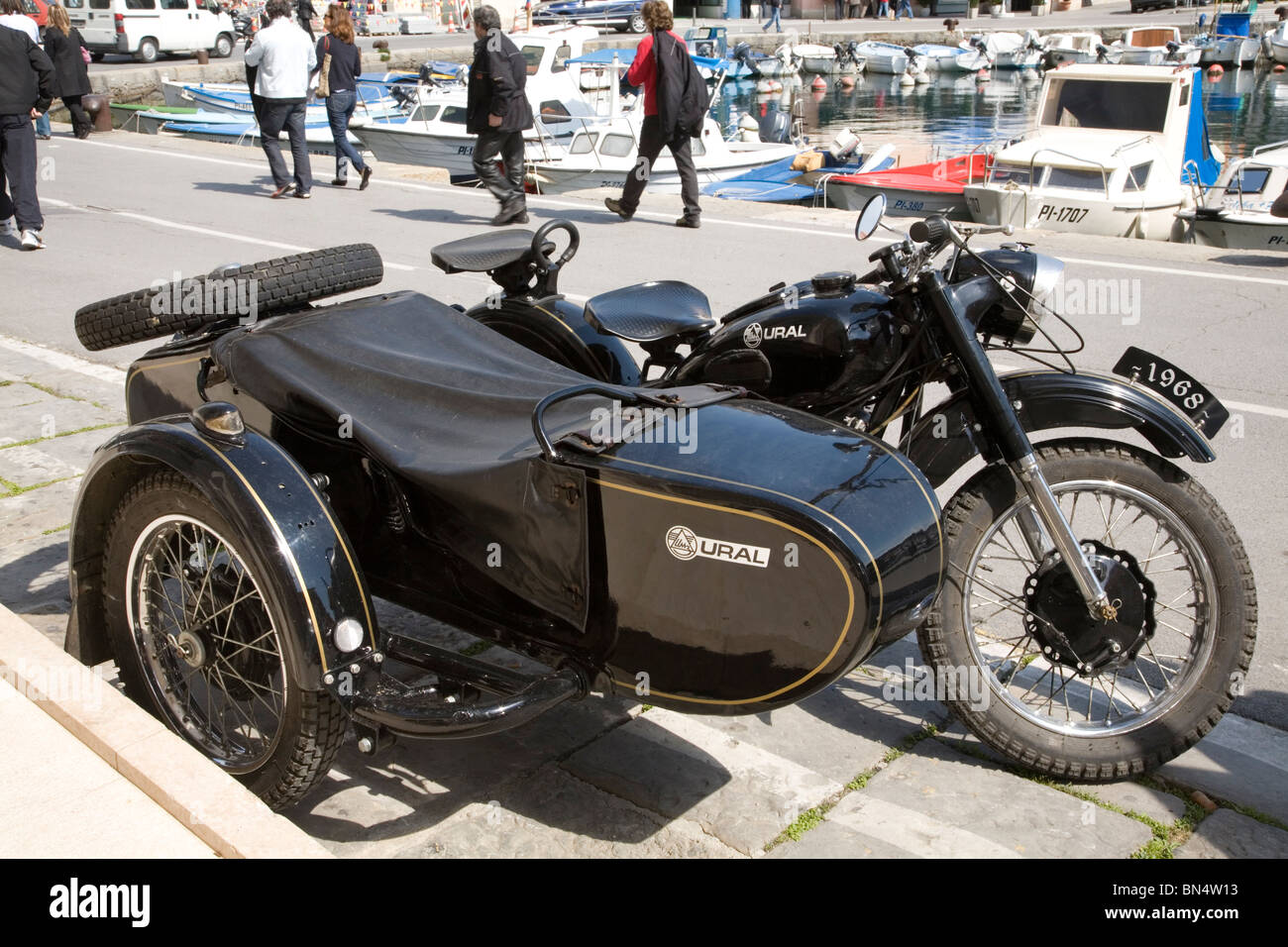 Old motorbike in Piran, Slovenia Stock Photo - Alamy