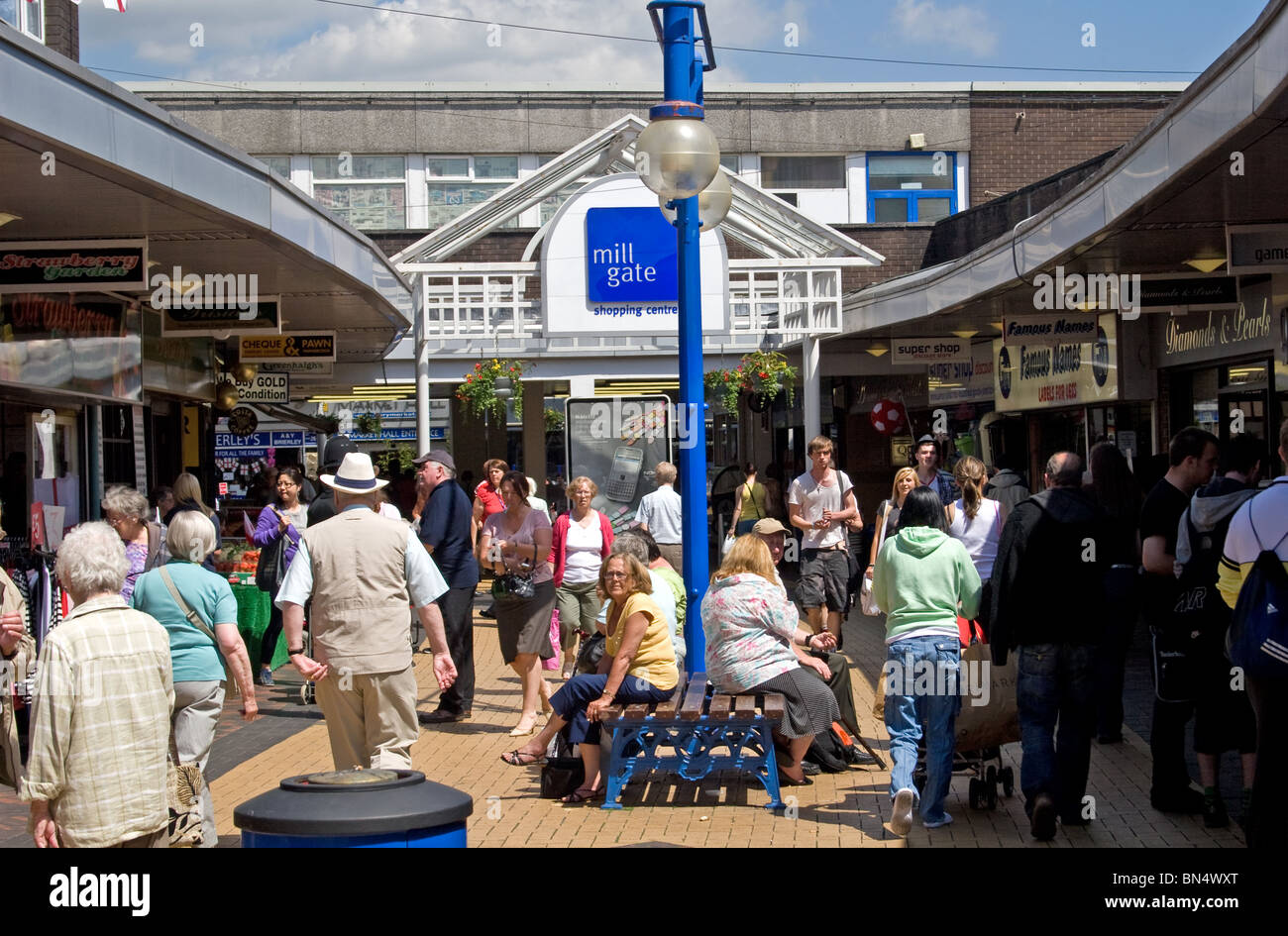 Millgate Building Manchester Stock Photos & Millgate Building ...