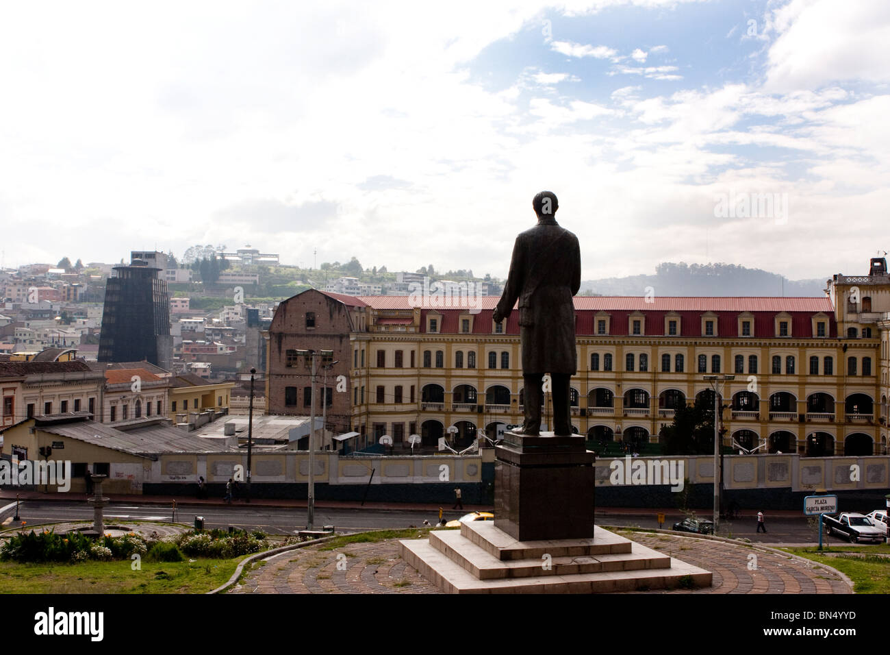 Quito statue hi-res stock photography and images - Alamy