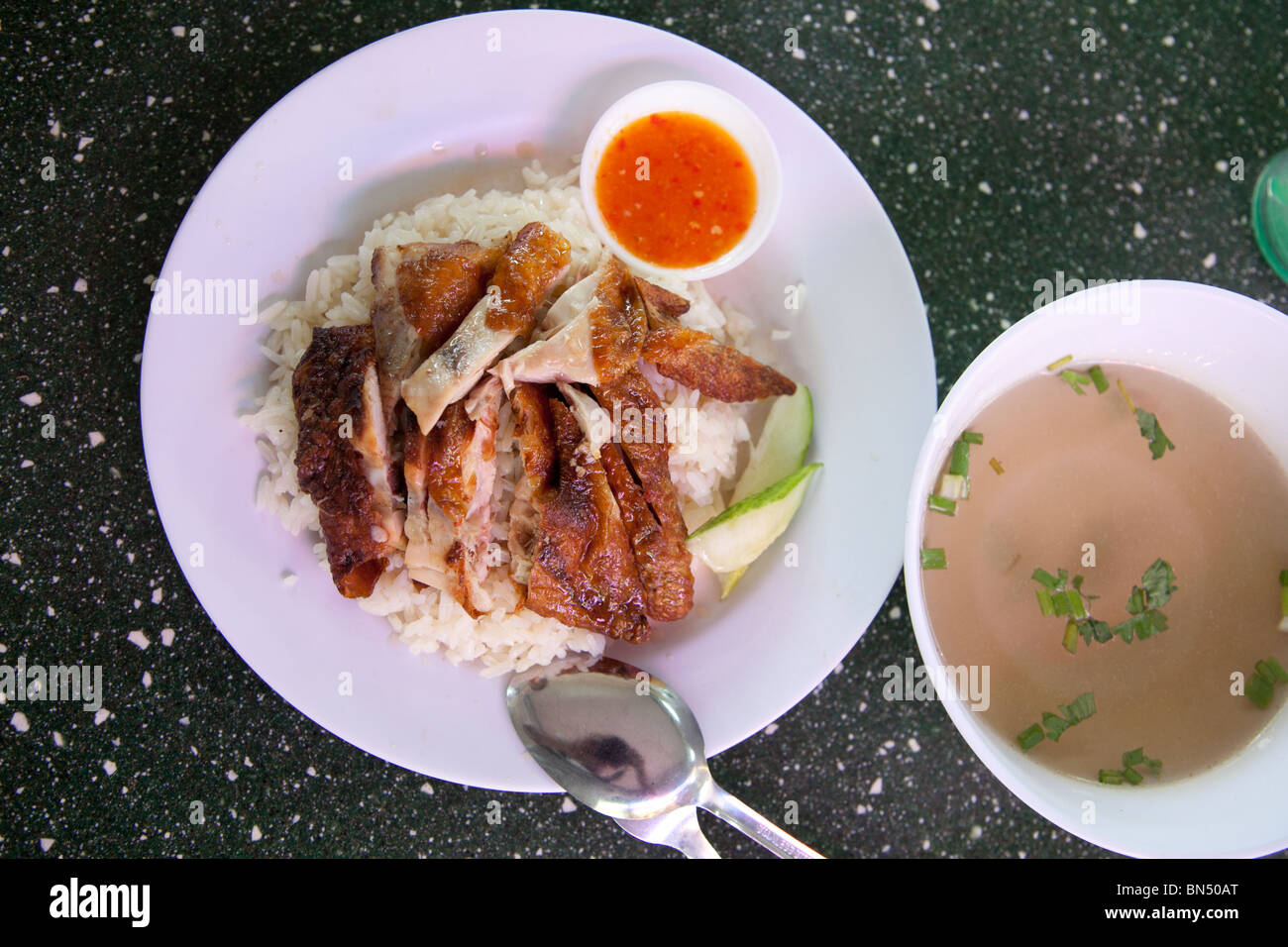 Food hawker centre hi-res stock photography and images - Alamy