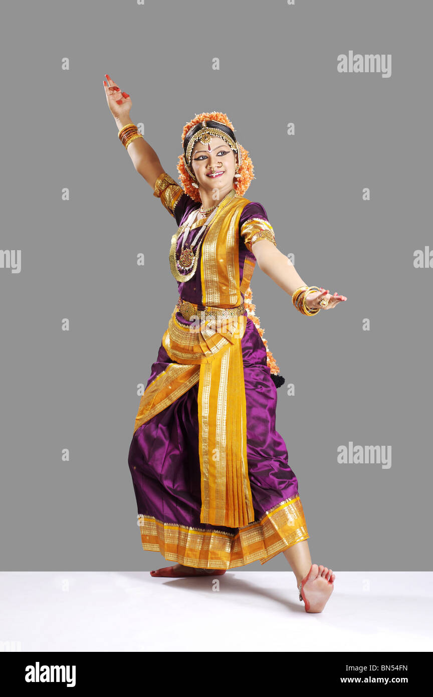 Bharatanatyam hand gestures hi-res stock photography and images - Alamy