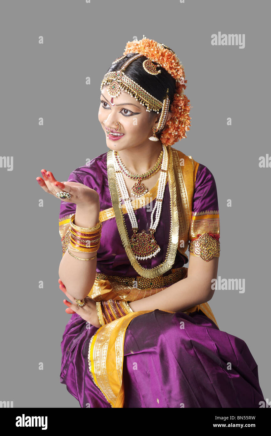 Bharatanatyam hand gestures hi-res stock photography and images - Alamy