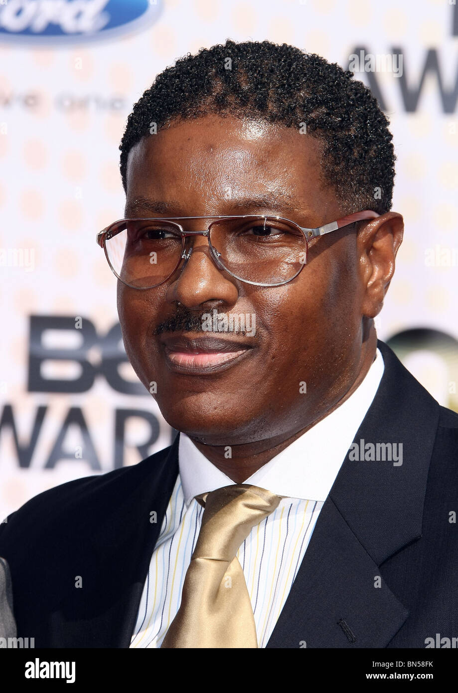 Christopher Martin's Instagram, Twitter & Facebook on IDCrawl