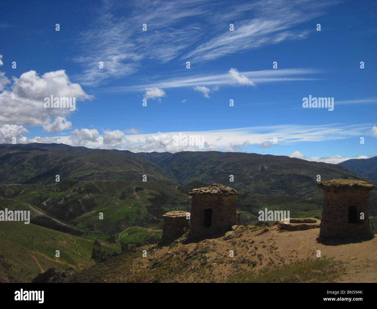 Inca cemetery hi-res stock photography and images - Alamy