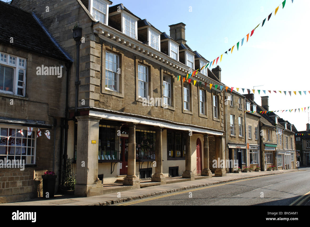 Market Place, Oundle, Northamptonshire, England, UK Stock Photo - Alamy