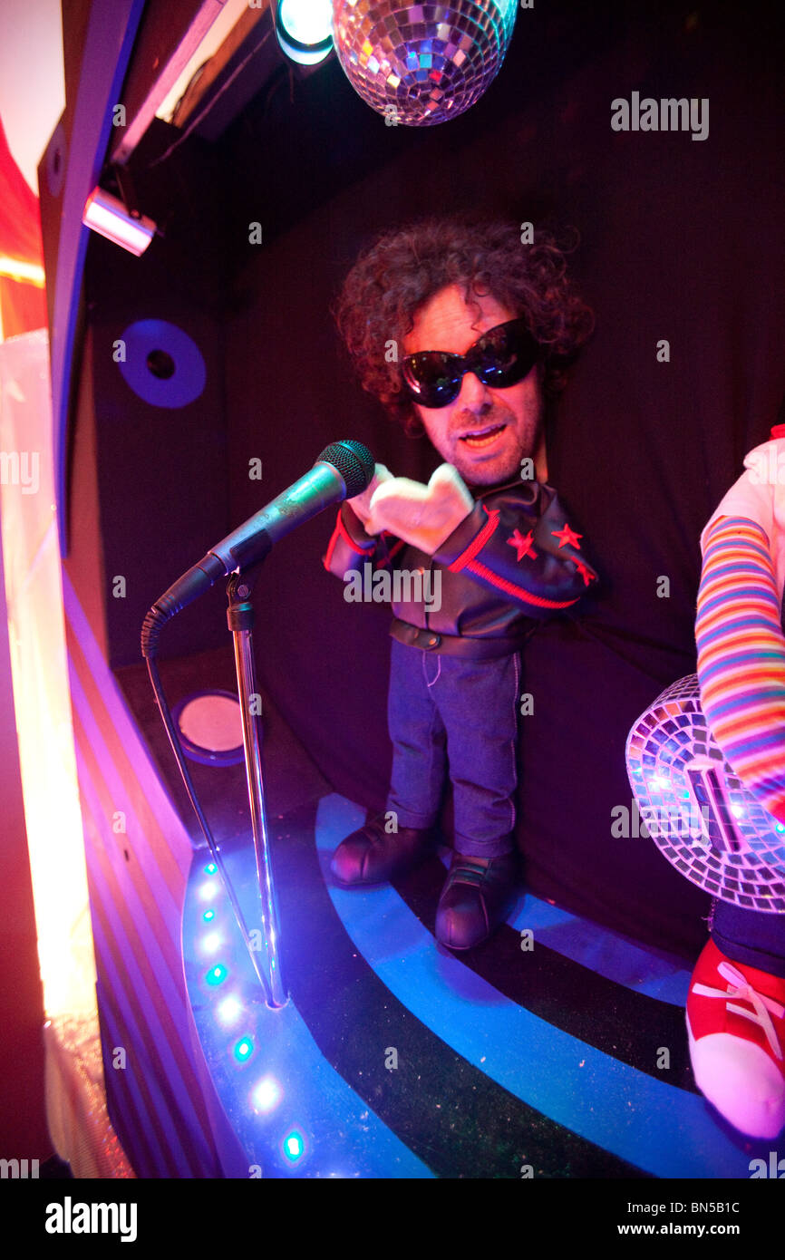 Glastonbury puppet show hi-res stock photography and images - Alamy
