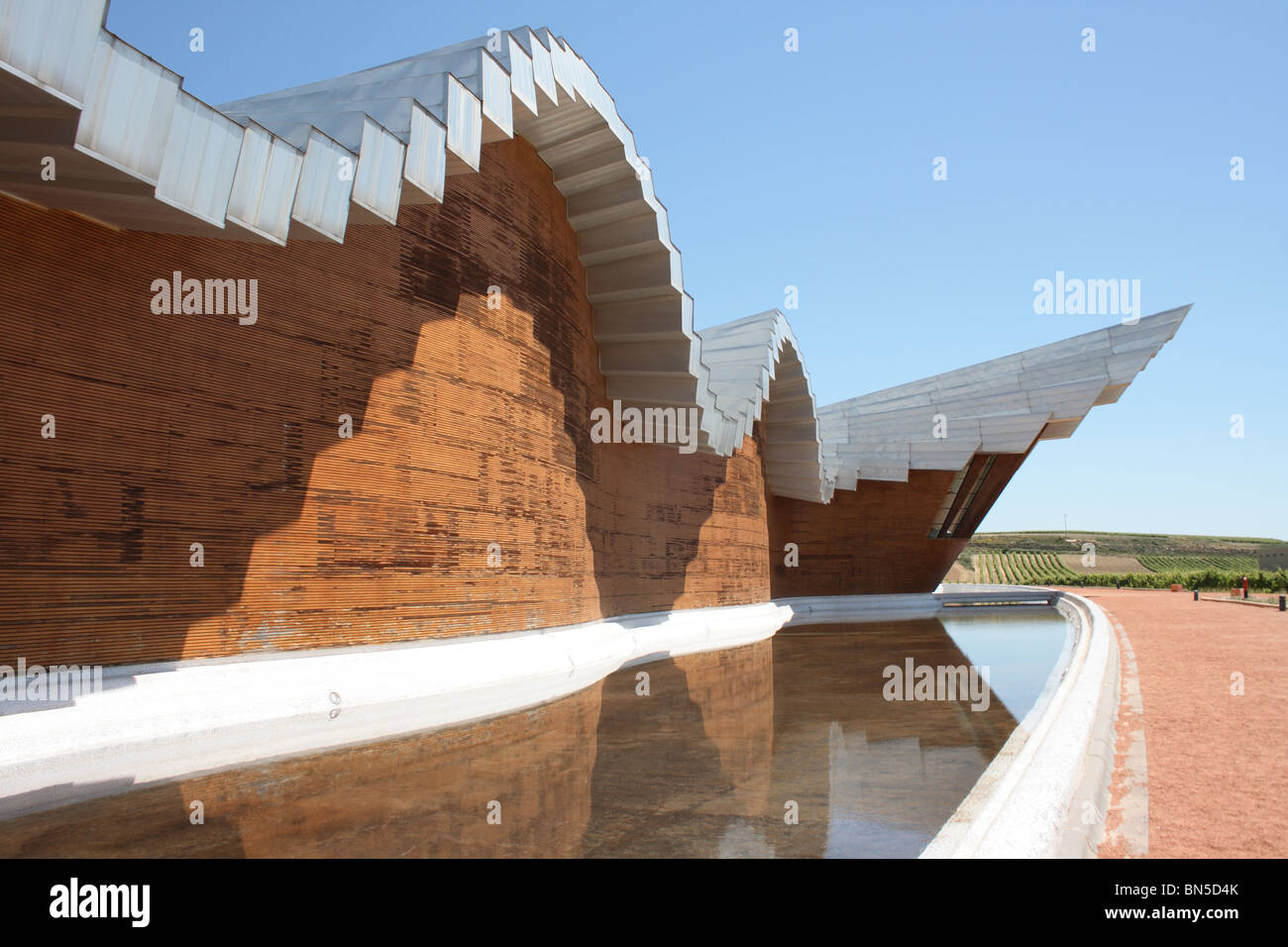 Ysios Winery High Resolution Stock Photography and Images - Alamy