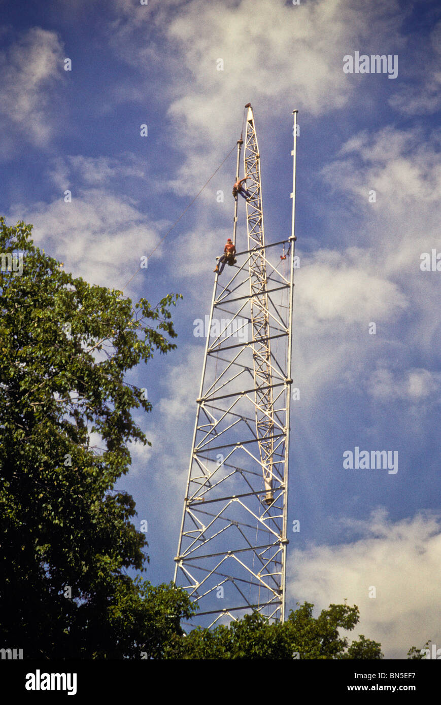 Telephone relay tower Stock Photo - Alamy