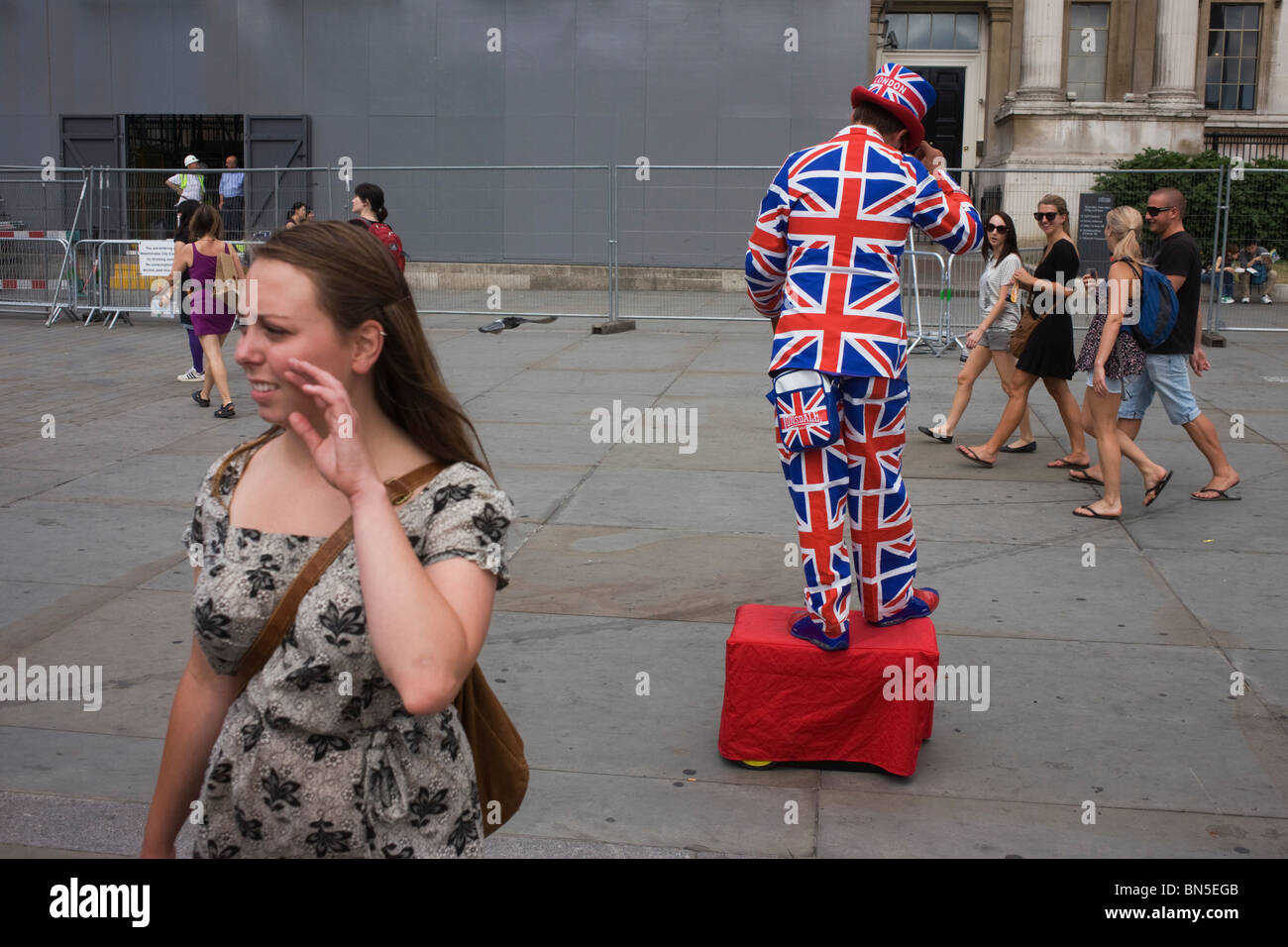 Passing the hat for tips hi-res stock photography and images - Alamy