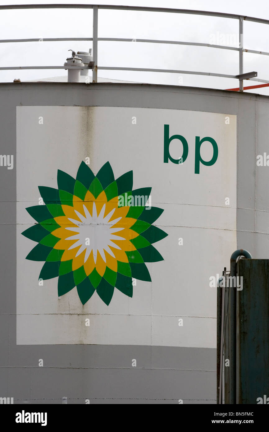 Logo petrol fuel tank tanks hi-res stock photography and images - Alamy