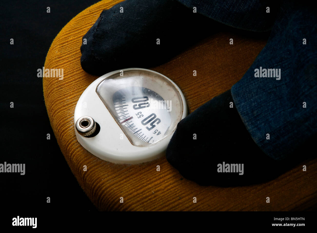 Household scales hi-res stock photography and images - Alamy