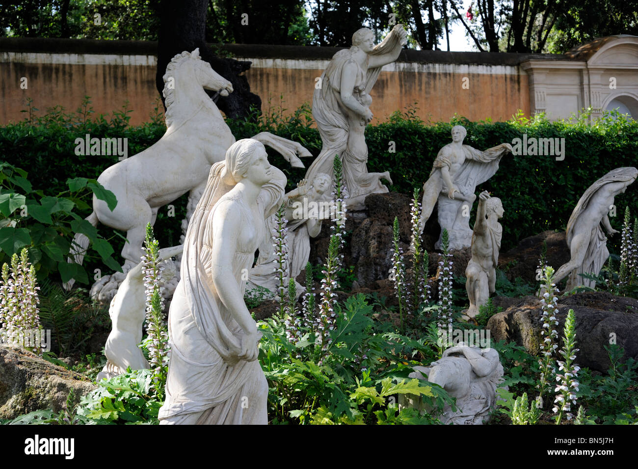 Villa medici rome garden hi-res stock photography and images - Alamy