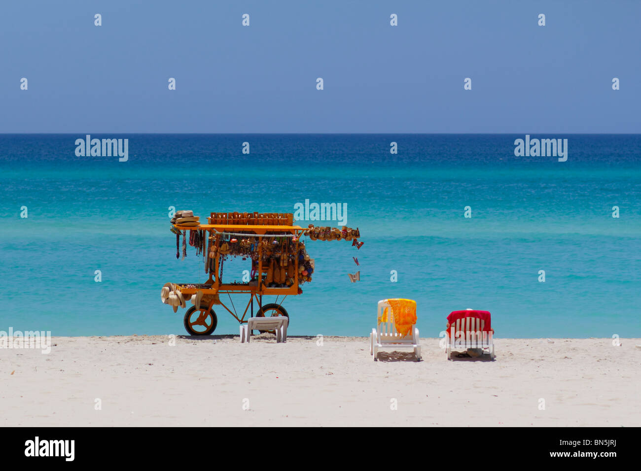 Peddler beach hi-res stock photography and images - Alamy