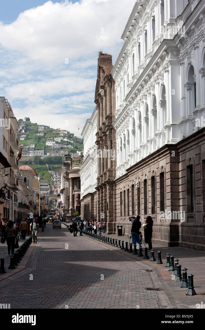 Ecuador street hi-res stock photography and images - Alamy