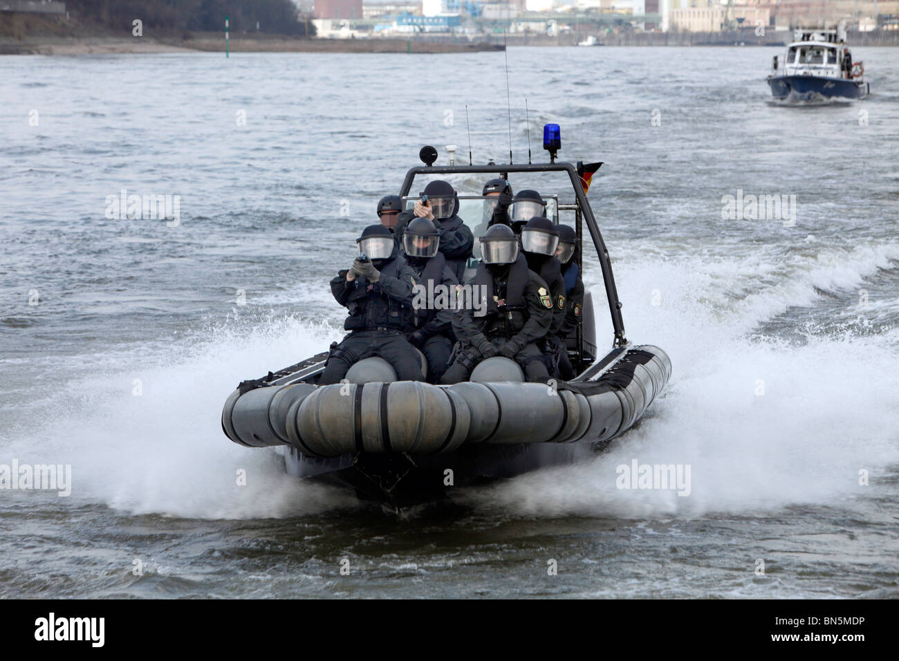 Special police speed boat swat hi-res stock photography and images - Alamy