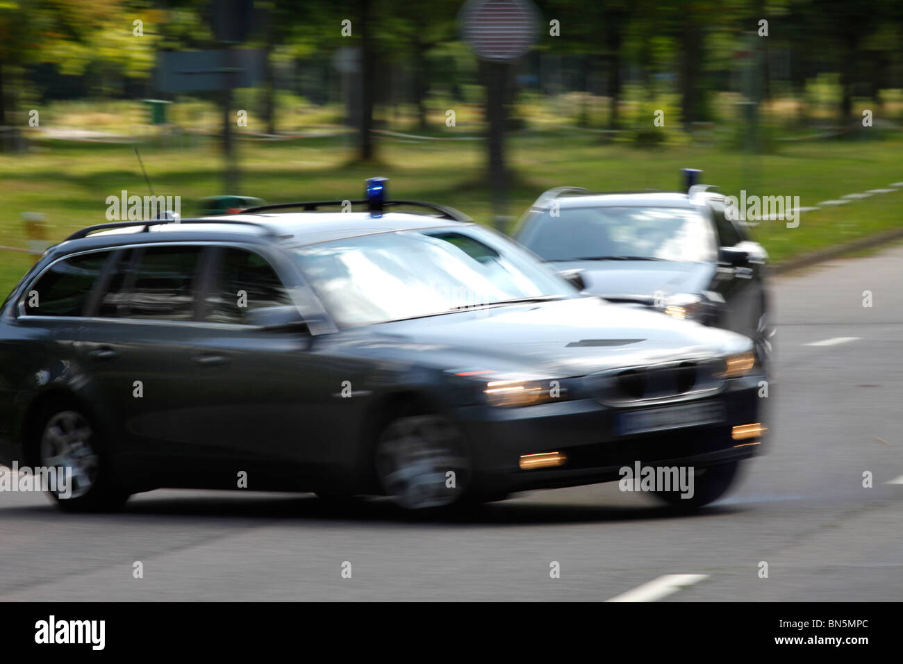 Police speed gun car hi-res stock photography and images - Alamy
