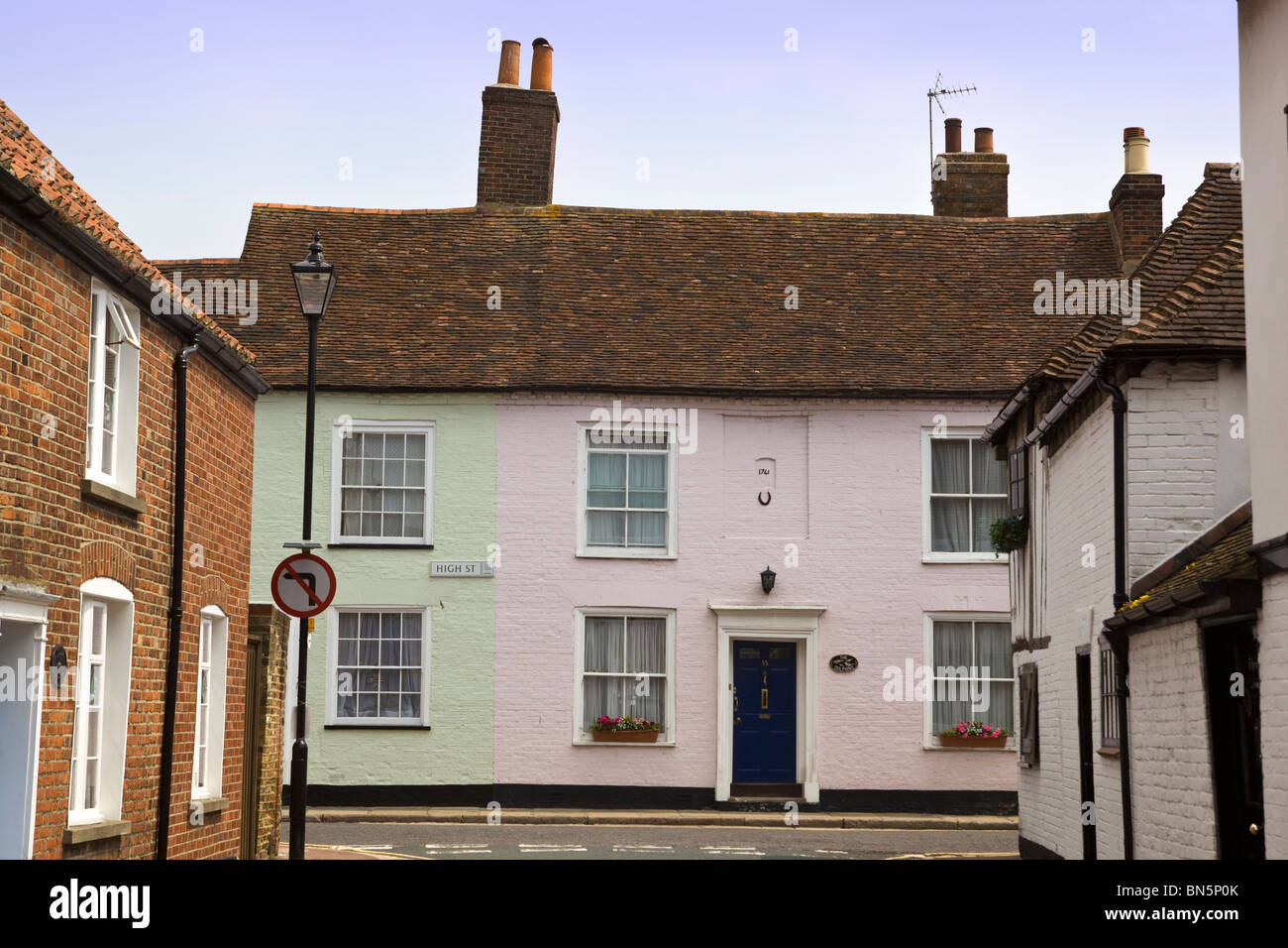 Sandwich Kent Houses High Resolution Stock Photography and Images - Alamy