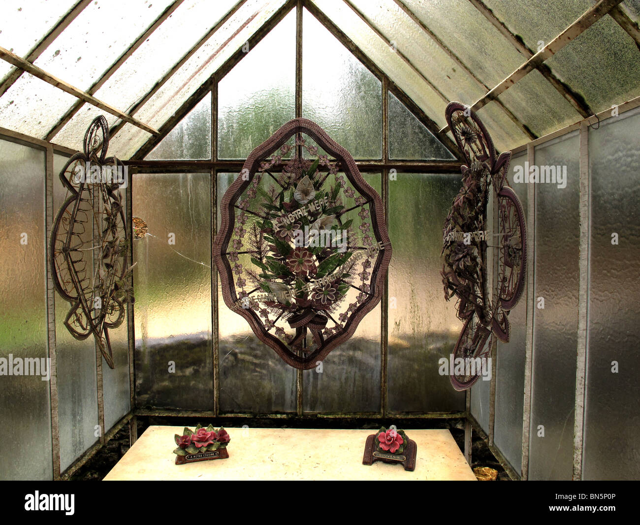 Typical gravestone in the Dordogne of France, resembles a garden ...