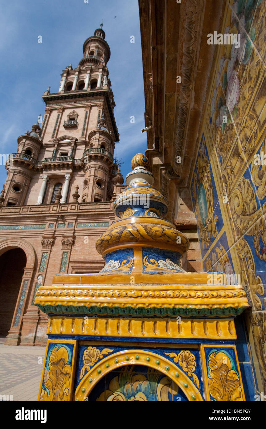 Spain, Seville. The Spanish Square (aka Plaza de Espana Stock Photo - Alamy