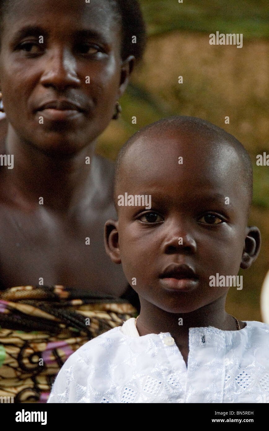 Aka child africa boy hi-res stock photography and images - Alamy