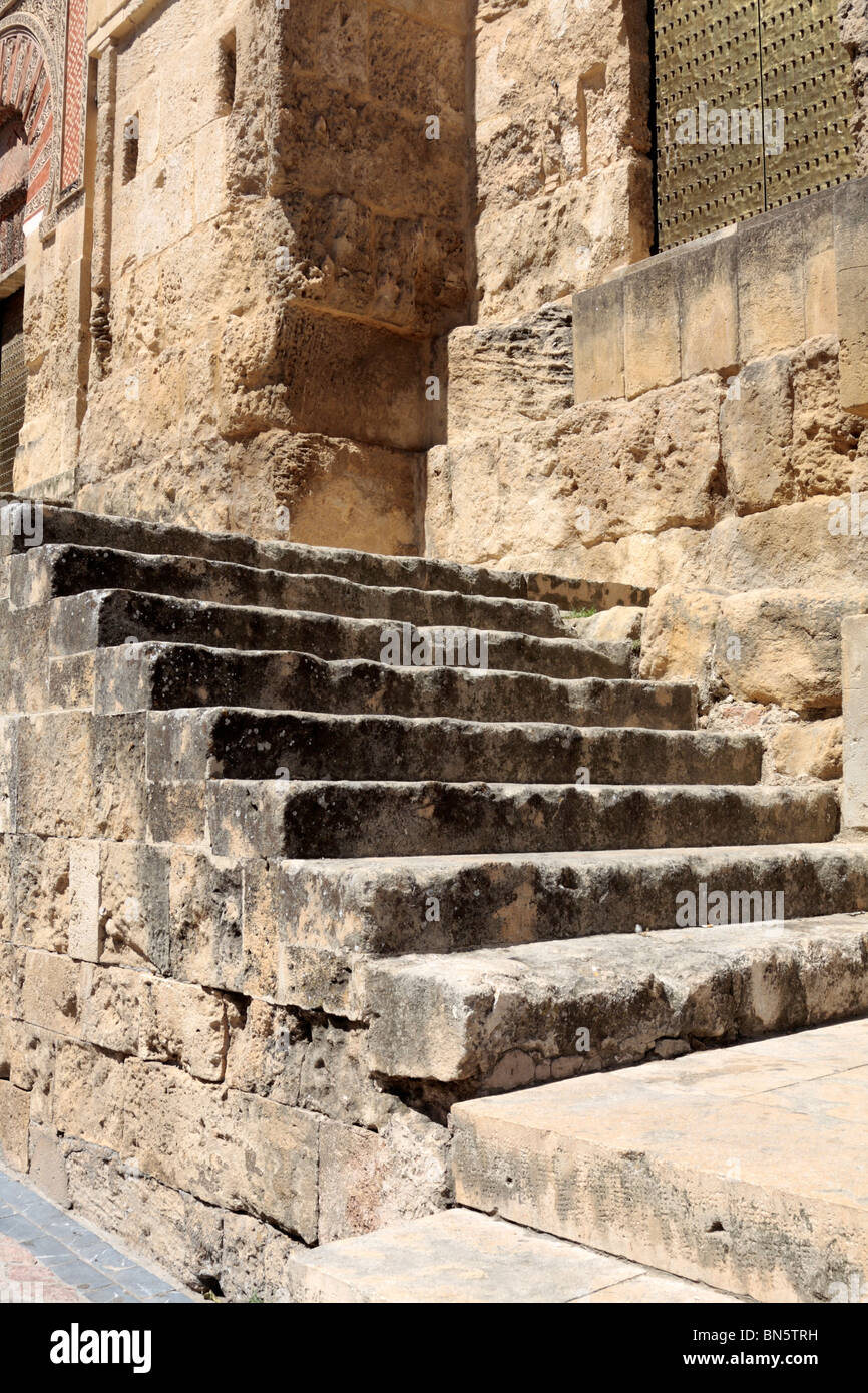 Worn stone steps hi-res stock photography and images - Alamy