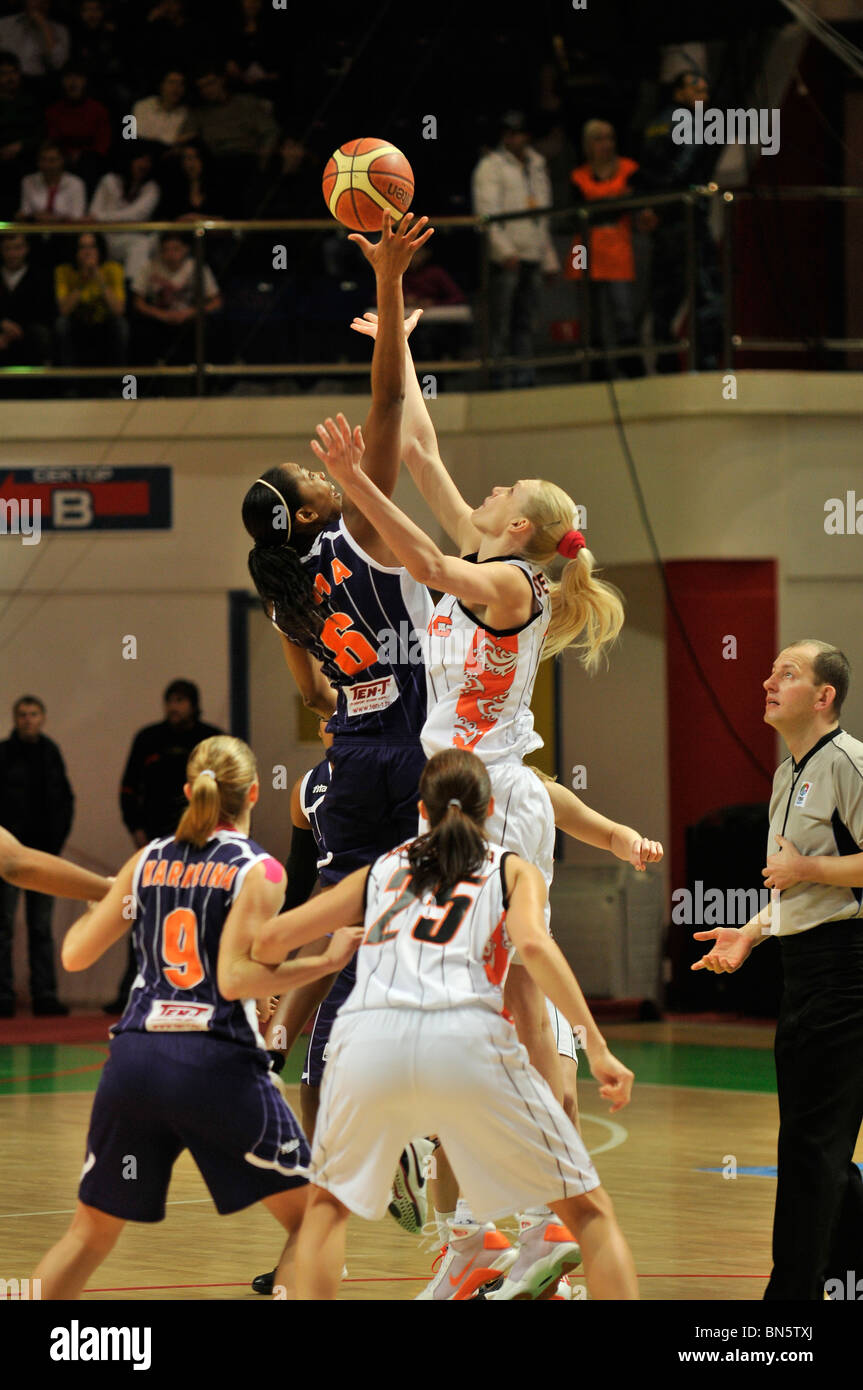 Maria Stepanova Basketball