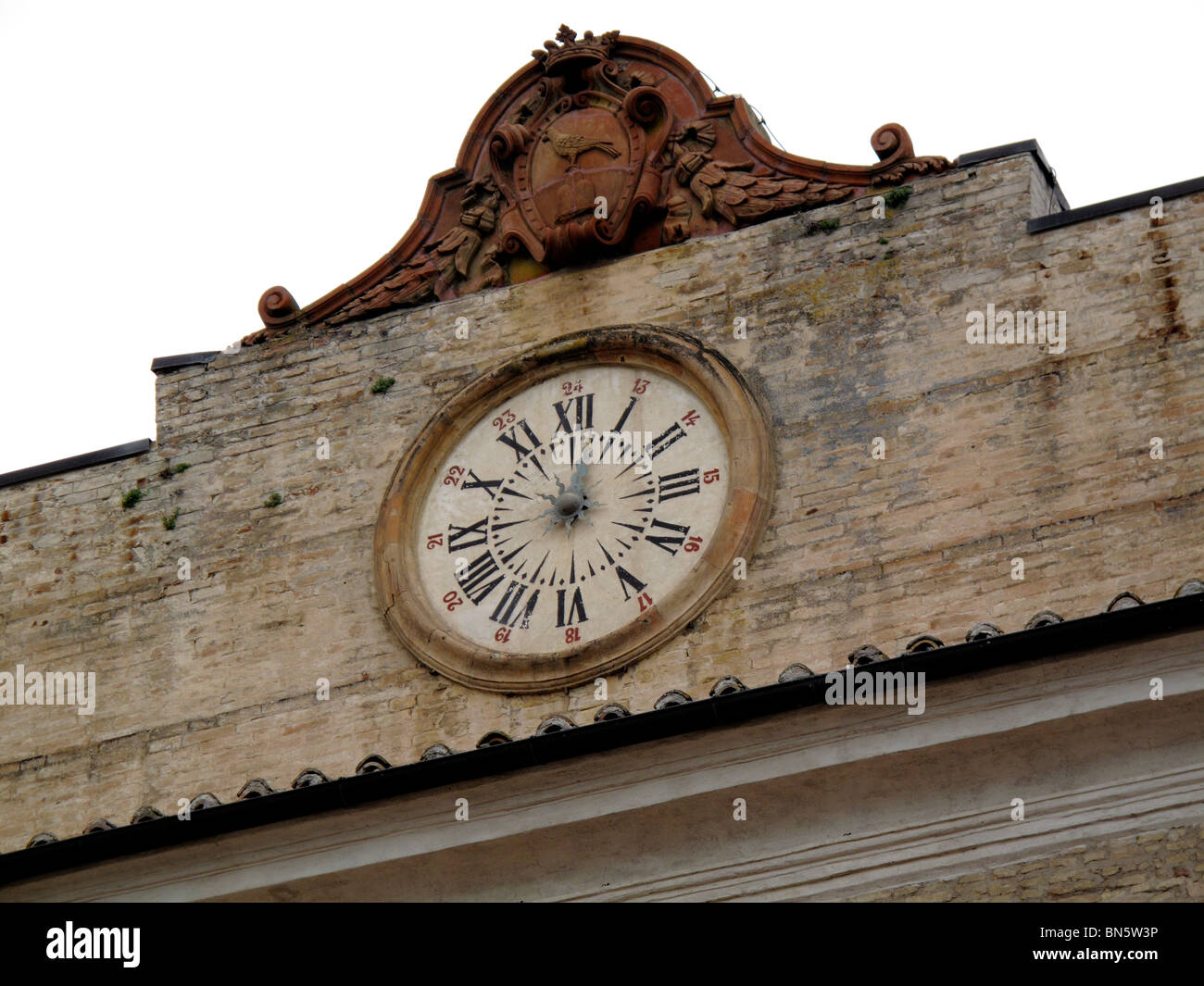 clock Montefalco, Umbria Stock Photo - Alamy