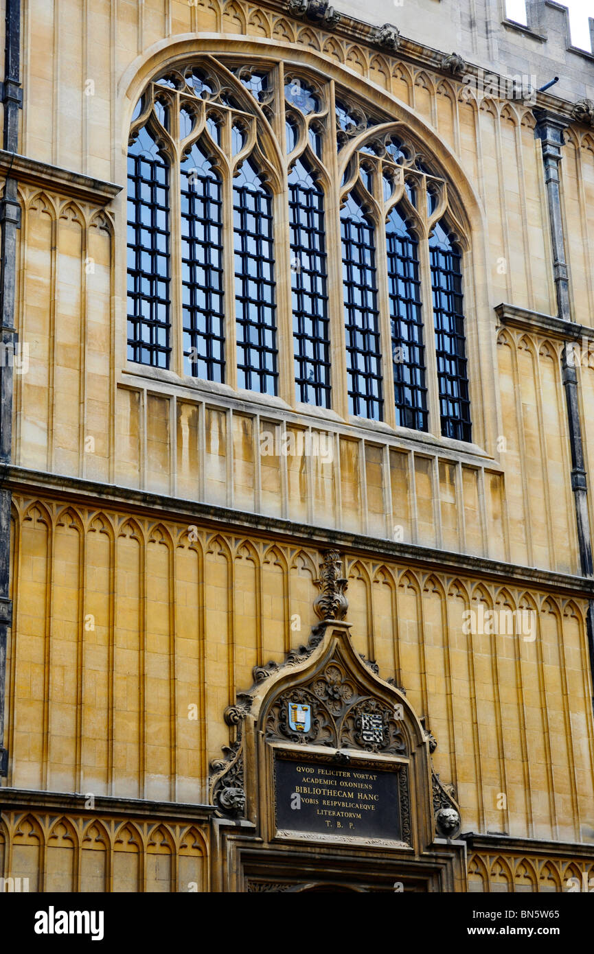 Oxford University Building Stock Photo - Alamy