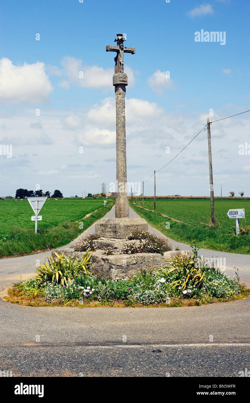 Crucifiction hi-res stock photography and images - Alamy