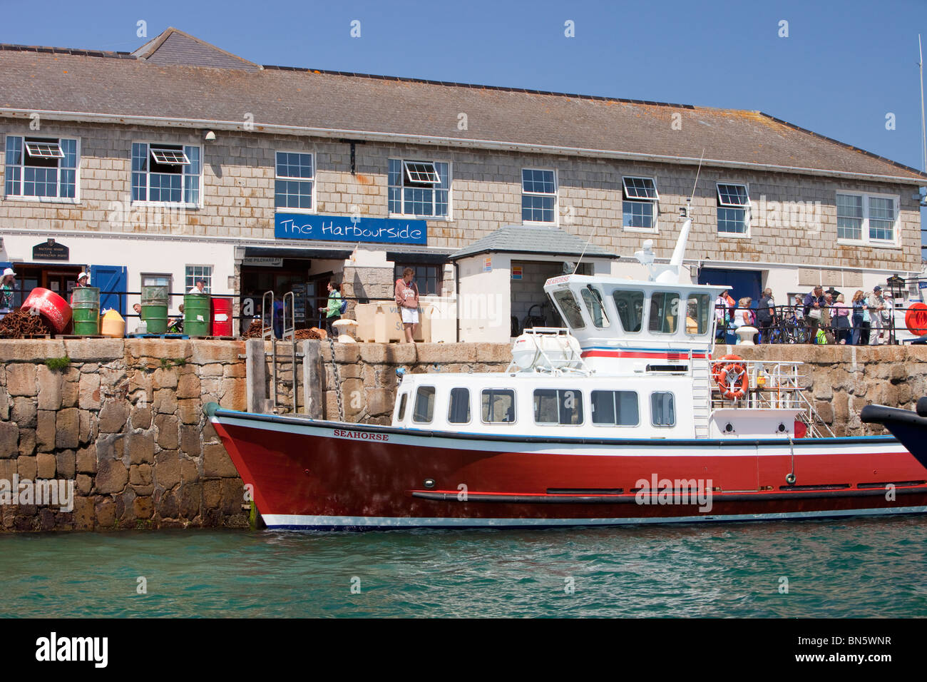 Hugh town harbour hi-res stock photography and images - Alamy