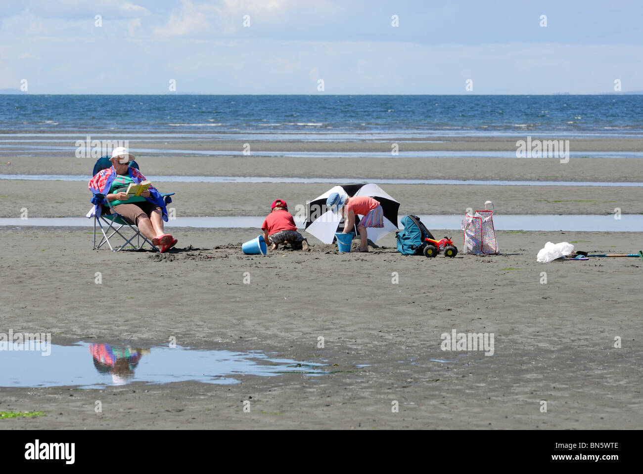 Rock sand children hi-res stock photography and images - Alamy