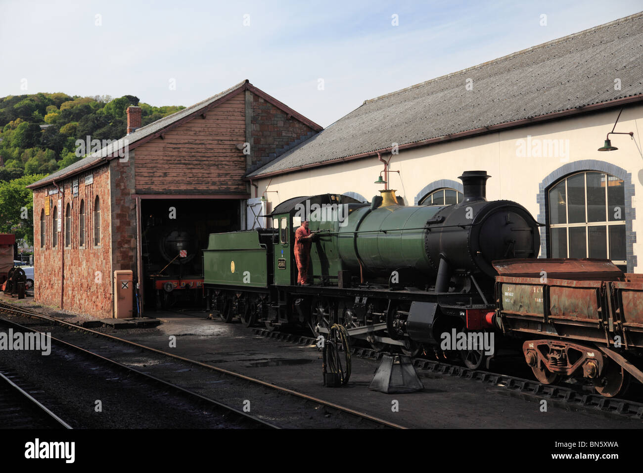 Steam railway engine shed minehead hi-res stock photography and images - Alamy