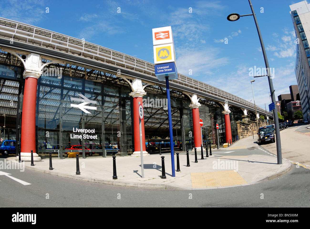 Side entrance to the Grade II listed building of Lime Street Railway ...