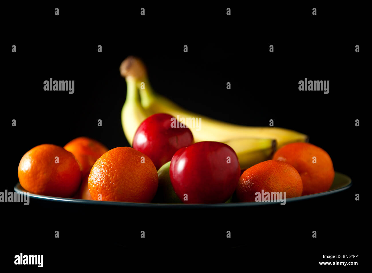 Fruit bowl - assorted fruit Stock Photo - Alamy