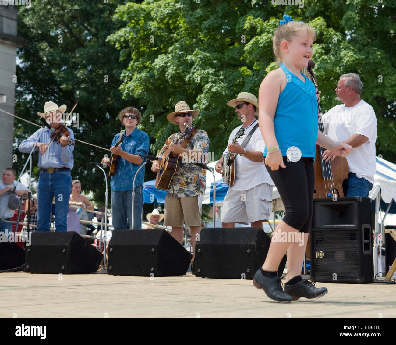 Clogging dance hi-res stock photography and images - Alamy
