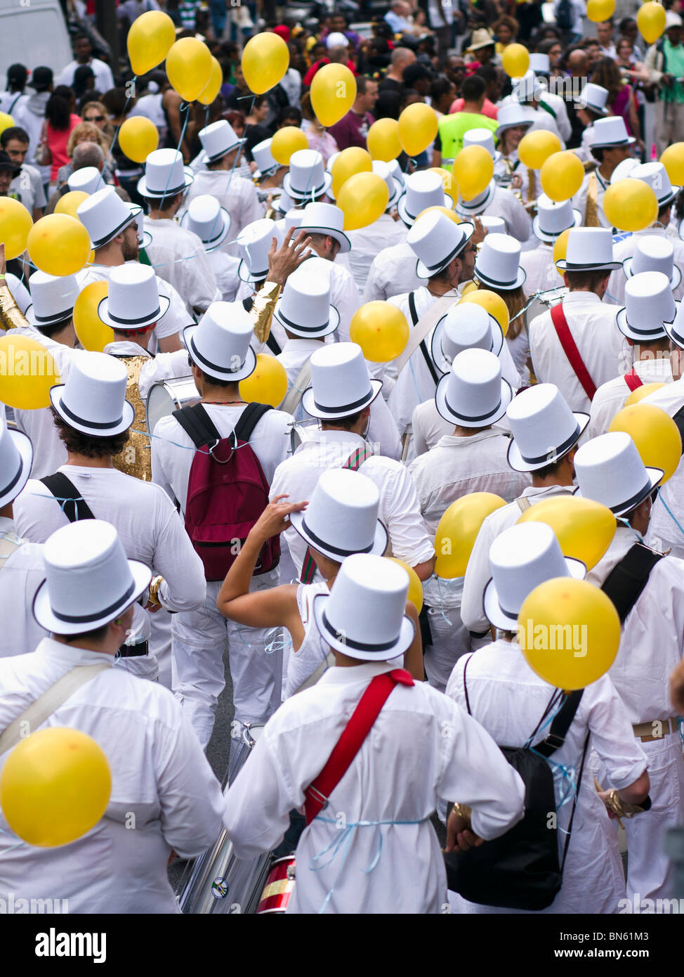 Performers of the 2010 tropical carnival paraded in the streets of ...