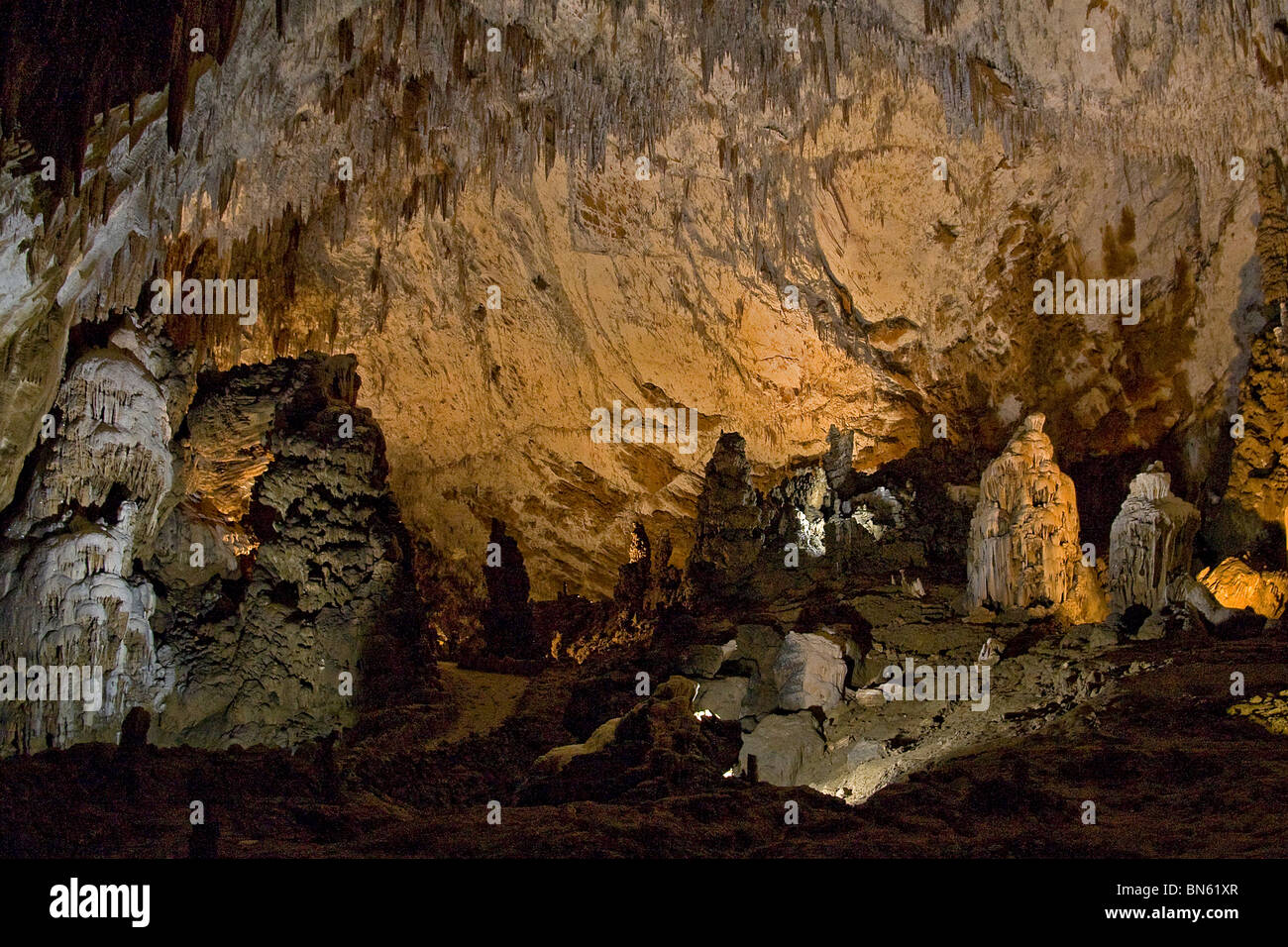 Rimstone cave hi-res stock photography and images - Alamy