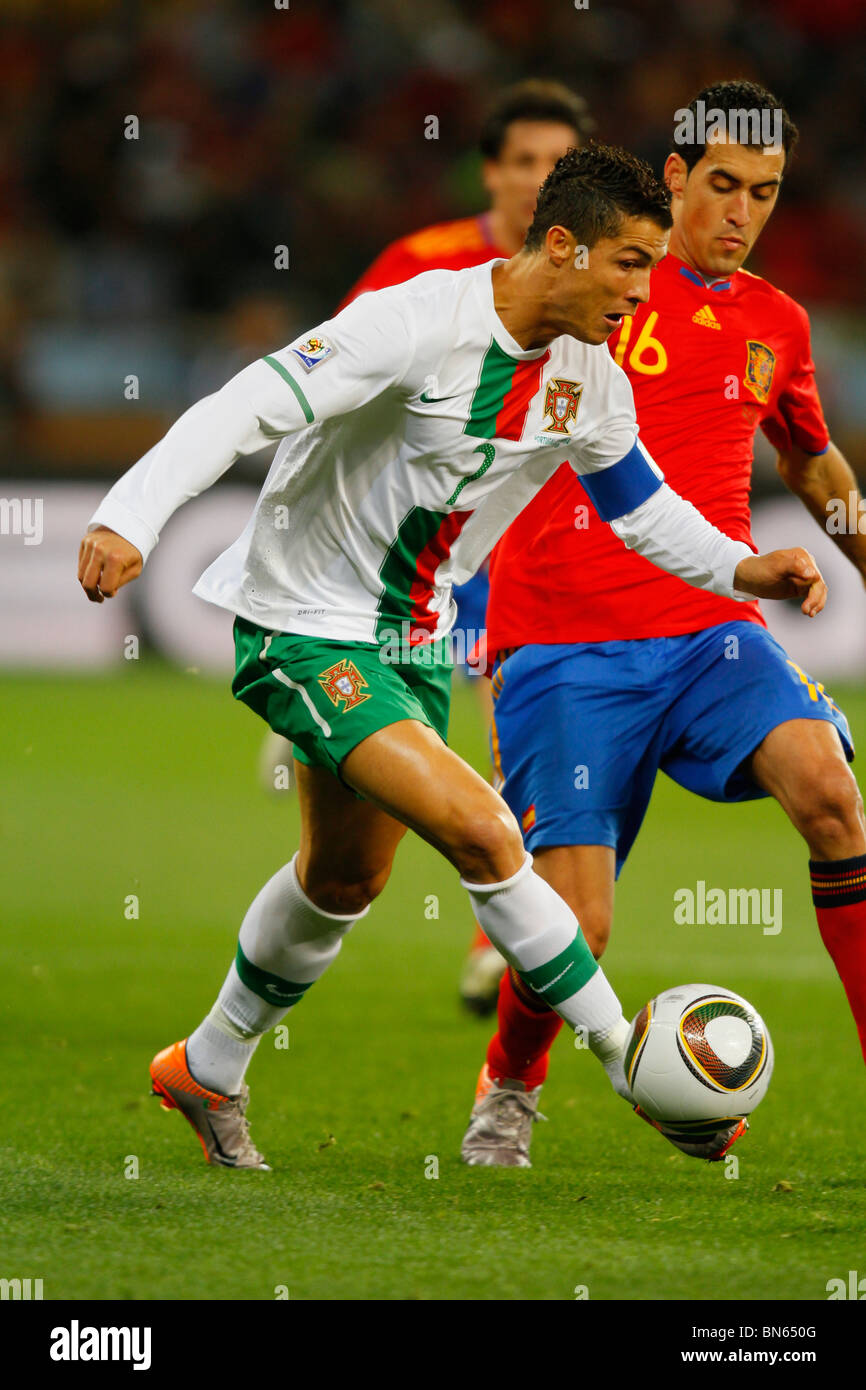 CRISTIANO RONALDO & SERGIO BUS SPAIN V PORTUGAL GREEN POINT STADIUM ...