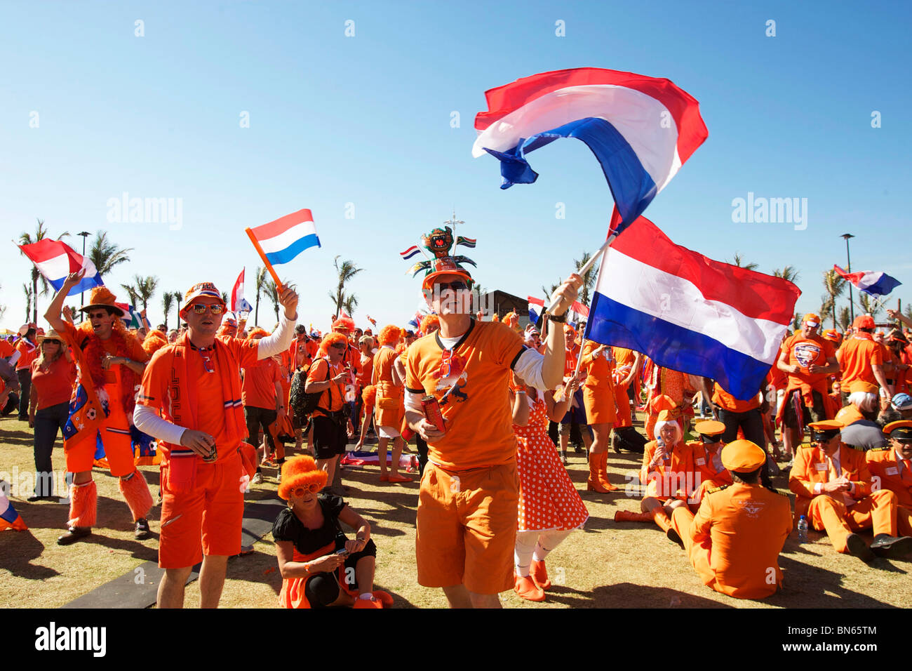 Soccer football supporters hi-res stock photography and images - Alamy