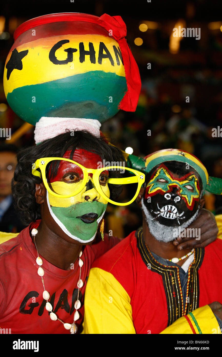 Ghana soccer fans hi-res stock photography and images - Alamy