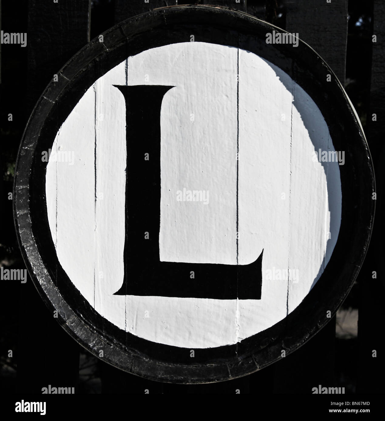 Single letter hi-res stock photography and images - Alamy