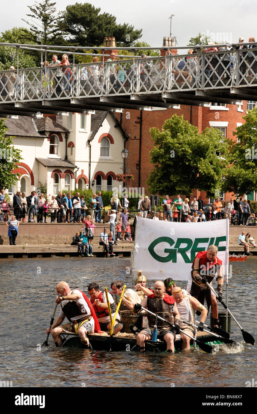 Chester footbridge hi-res stock photography and images - Alamy