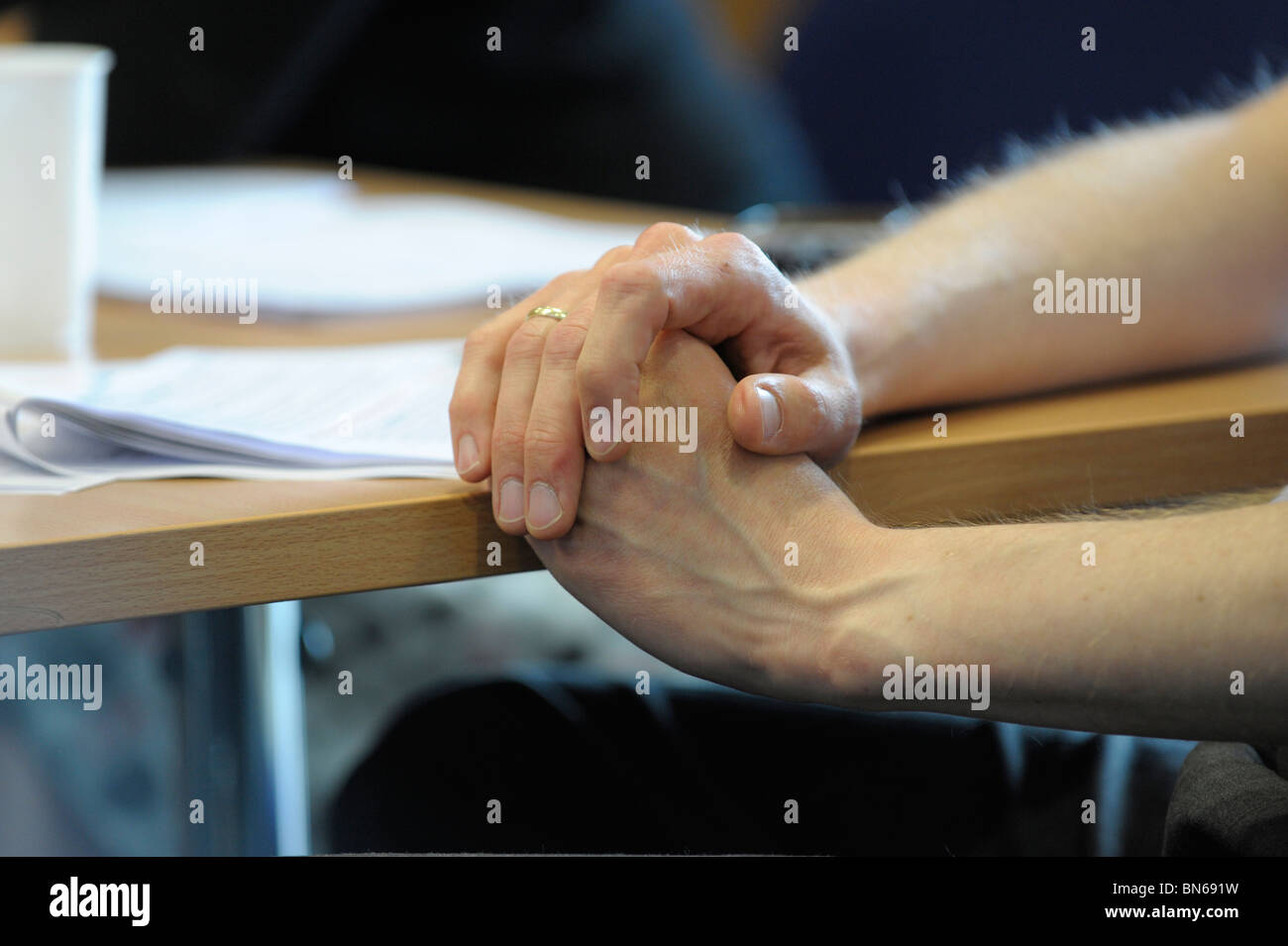 Desk edge hi-res stock photography and images - Alamy