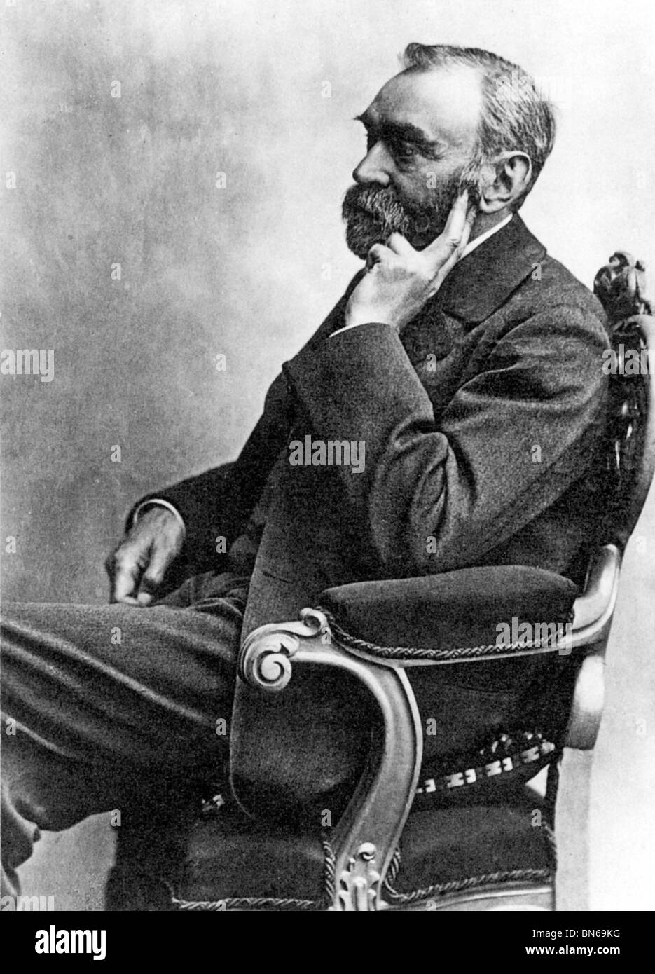 Alfred nobel hi-res stock photography and images - Alamy