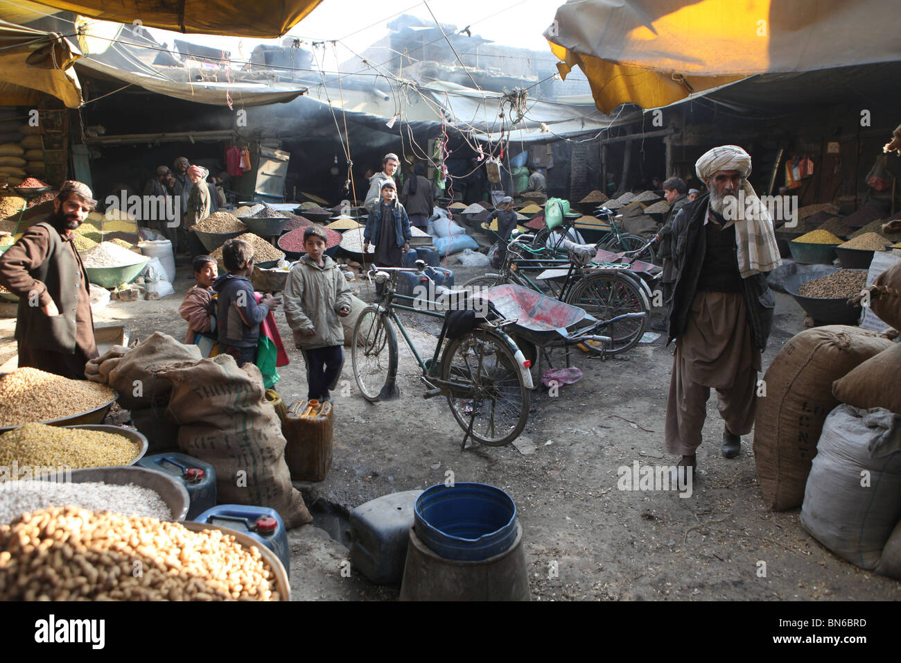 marketplace in Kabul, Afghanistan Stock Photo - Alamy