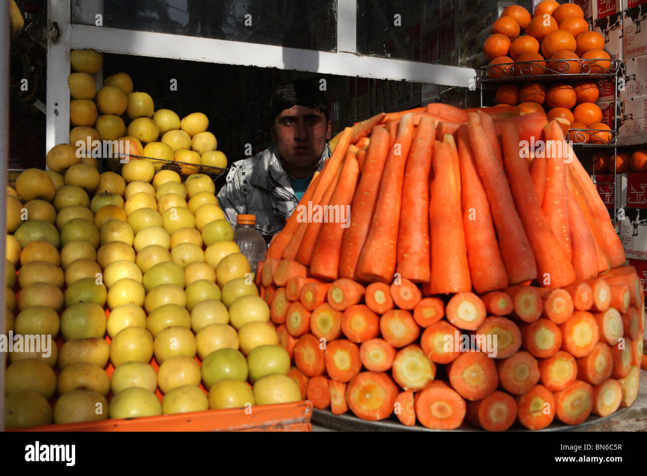 marketplace in Kabul, Afghanistan Stock Photo - Alamy