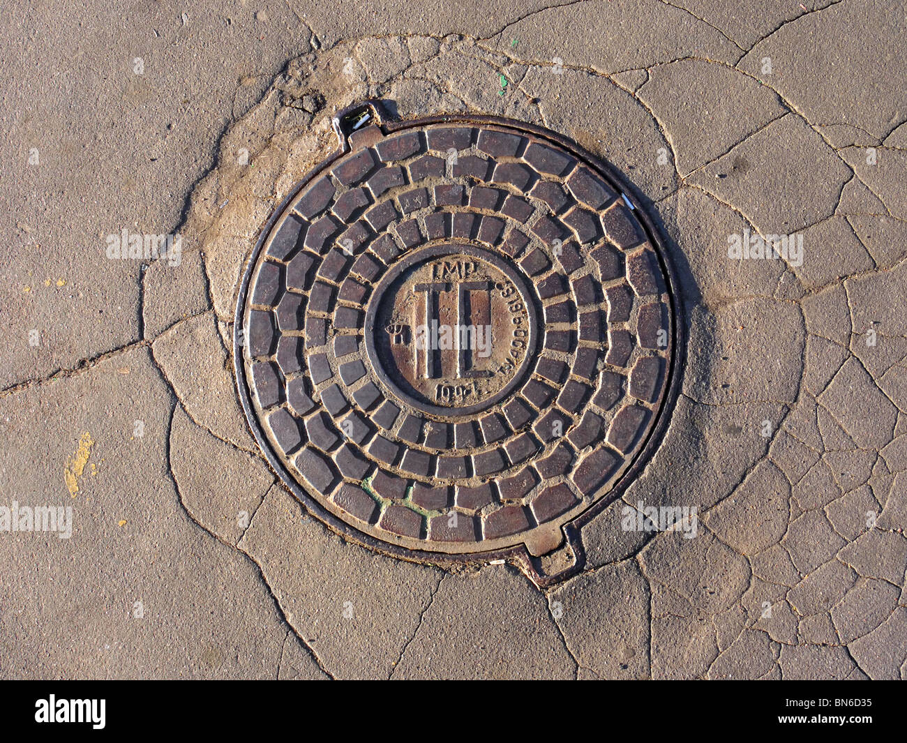 Rusty sewer manhole in Moscow, Russia Stock Photo - Alamy