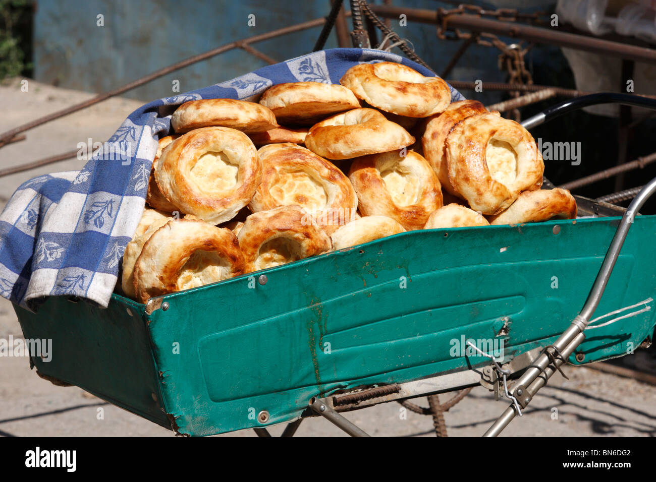 Lepyoshka hi-res stock photography and images - Alamy