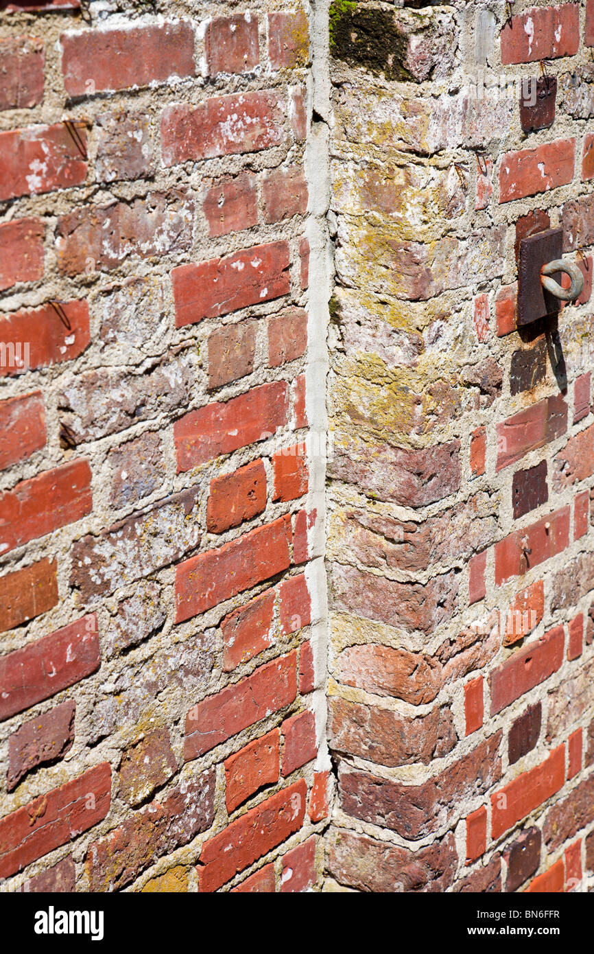 Yorktown, Virginia - Sep 2009 - Wall of old brick in Historic Yorktown ...